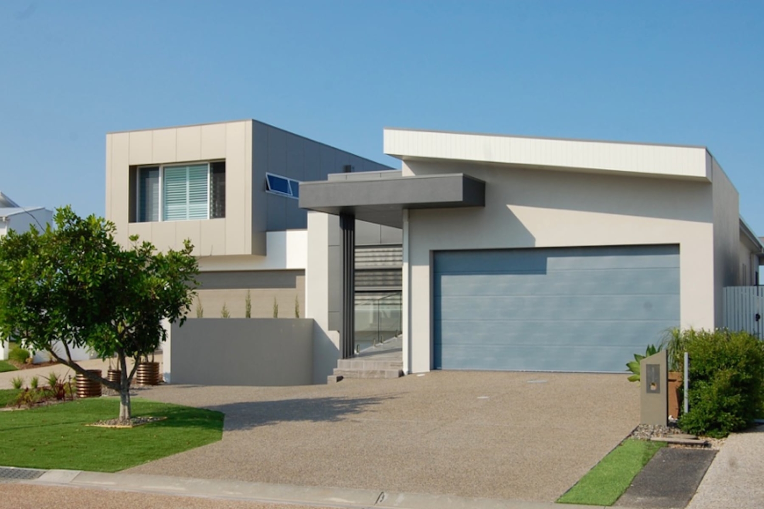 home - DESiGNiNG Divas